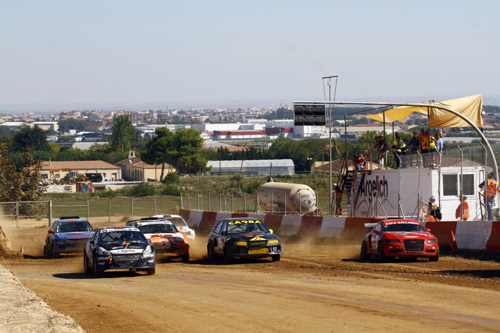 Premi Ara Lleida (CEAX): Todo listo en Mollerussa para dos semanas de ...